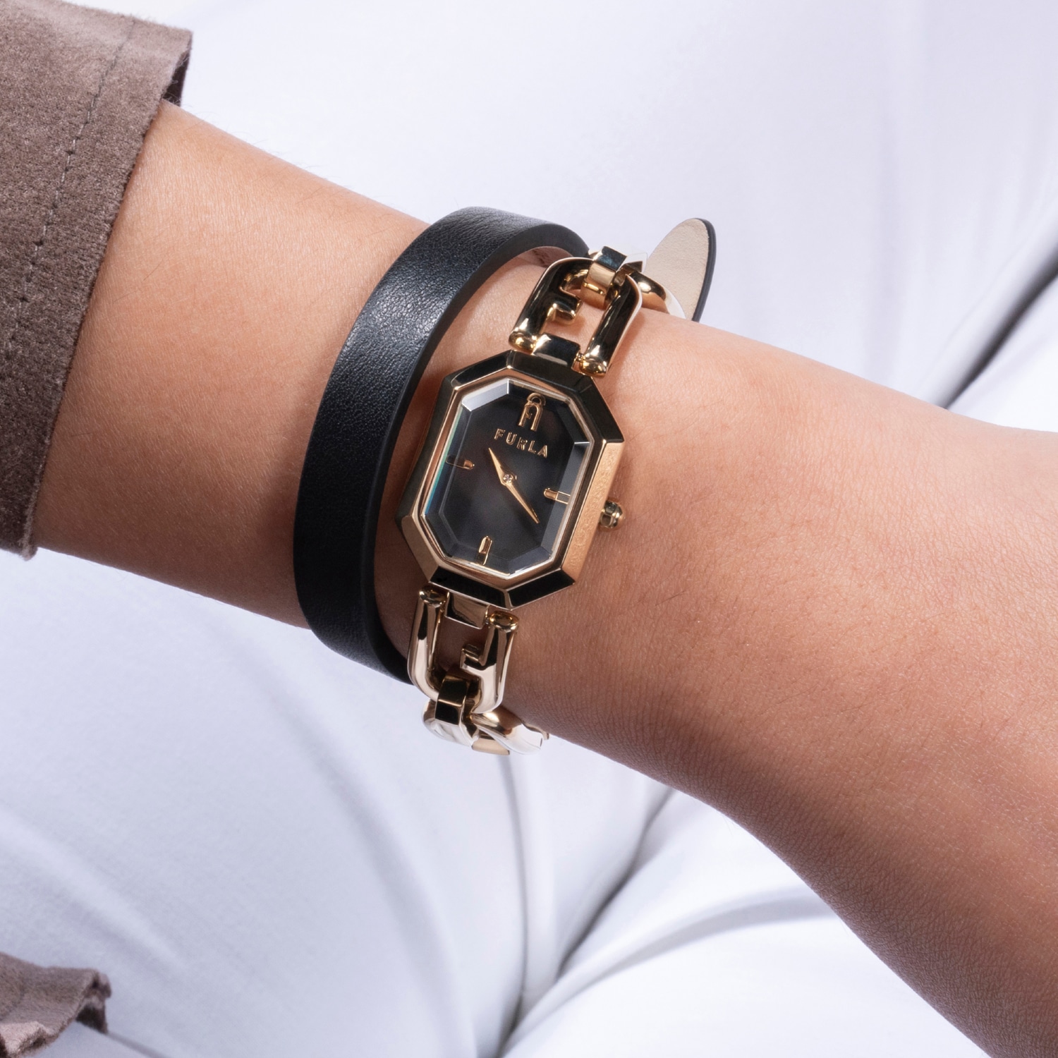 Часы женские FURLA WW00044004L2: сталь — купить в интернет-магазине ...